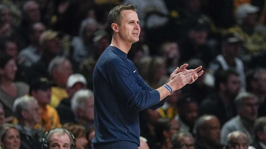 Jon Scheyer watches potential Duke basketball pledge put on show