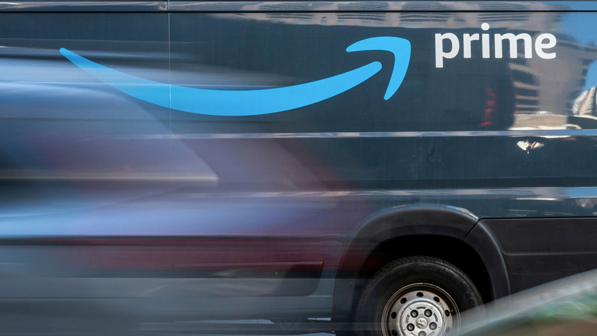 Amazon is selling a 'sturdy' tool organizer wall mount for 57% off, and ...