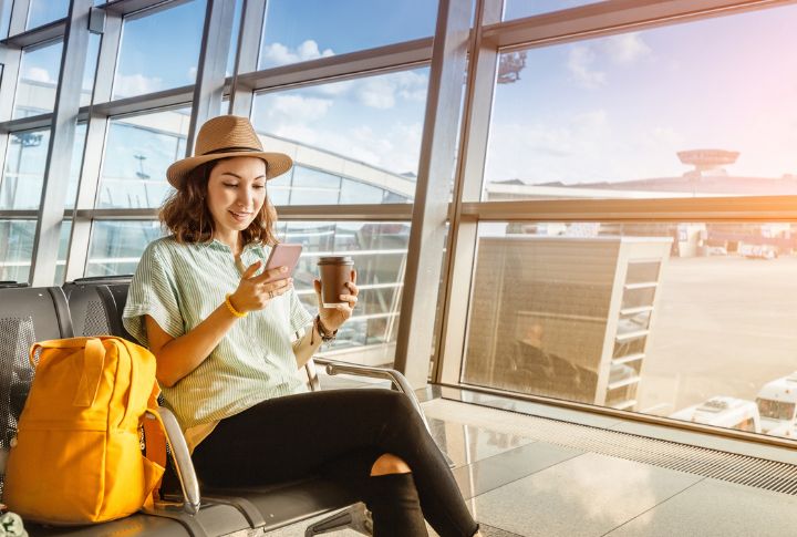 5 tricks to score a better spot on your flight