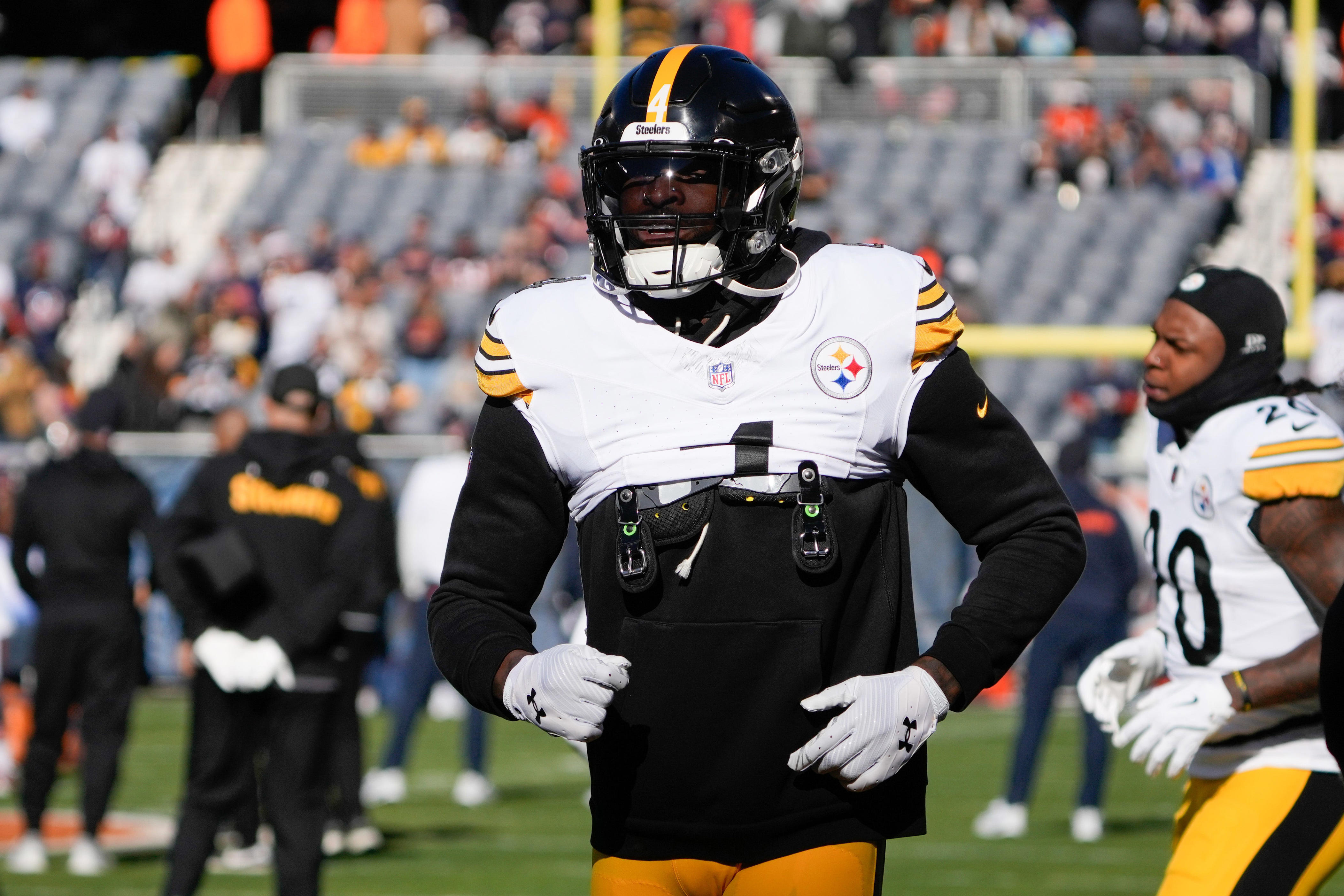 NFL ignored precedent in punishment for Steelers WR DK Metcalf