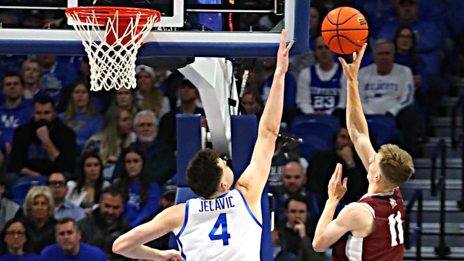 Kentucky basketball defense showed a glaring weakness that Alabama will ...