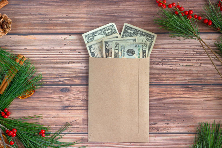 How to use holiday gifts, bonuses, or side hustle revenue to jump-start ...