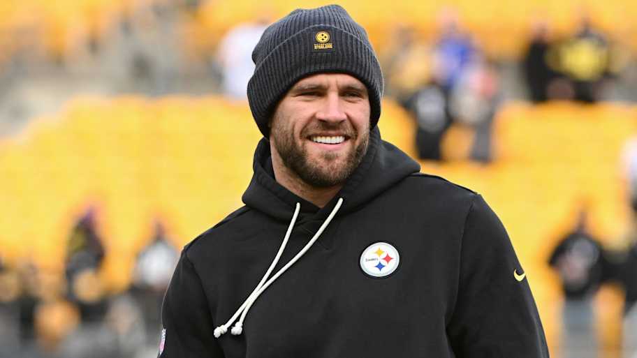 TJ Watt’s wife Dani stuns in red next to fellow Steelers WAG Havana Boswell