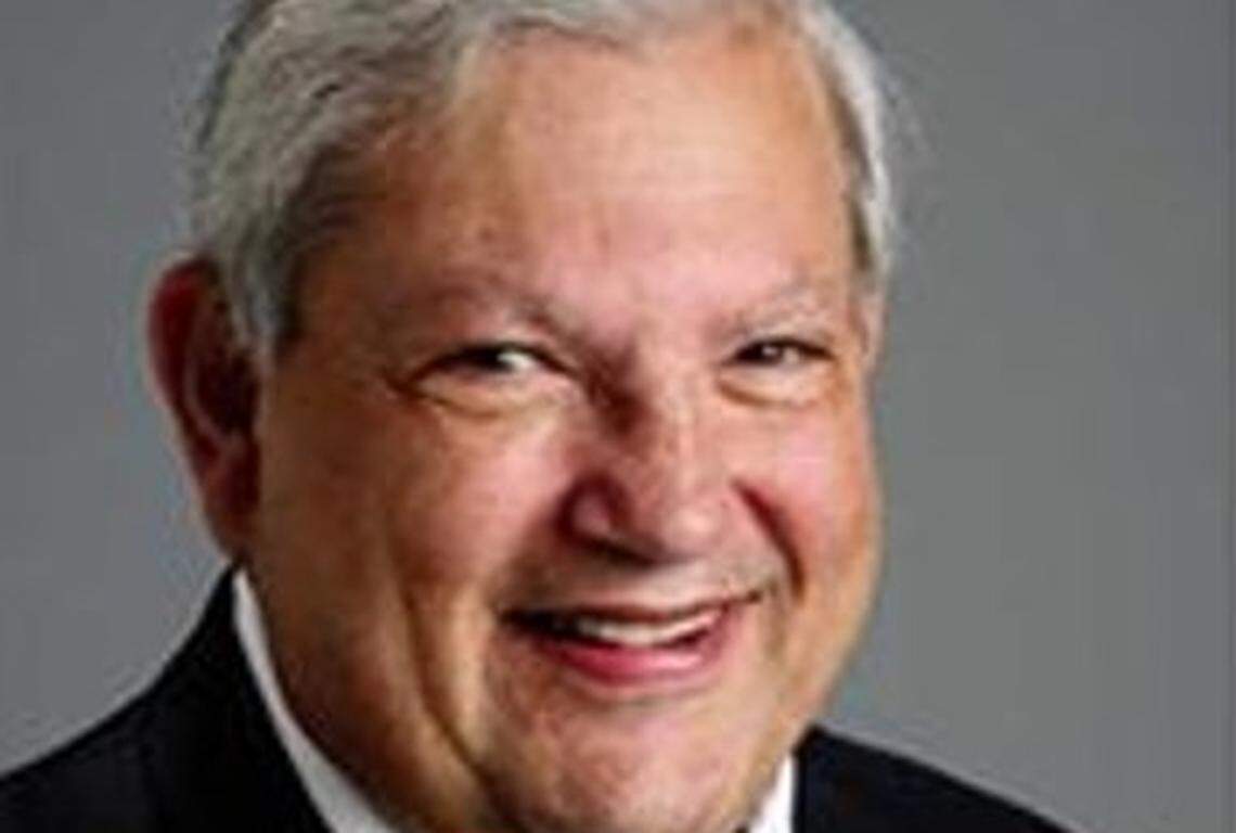 Lloyd Scher, former Mecklenburg County commissioner, has died