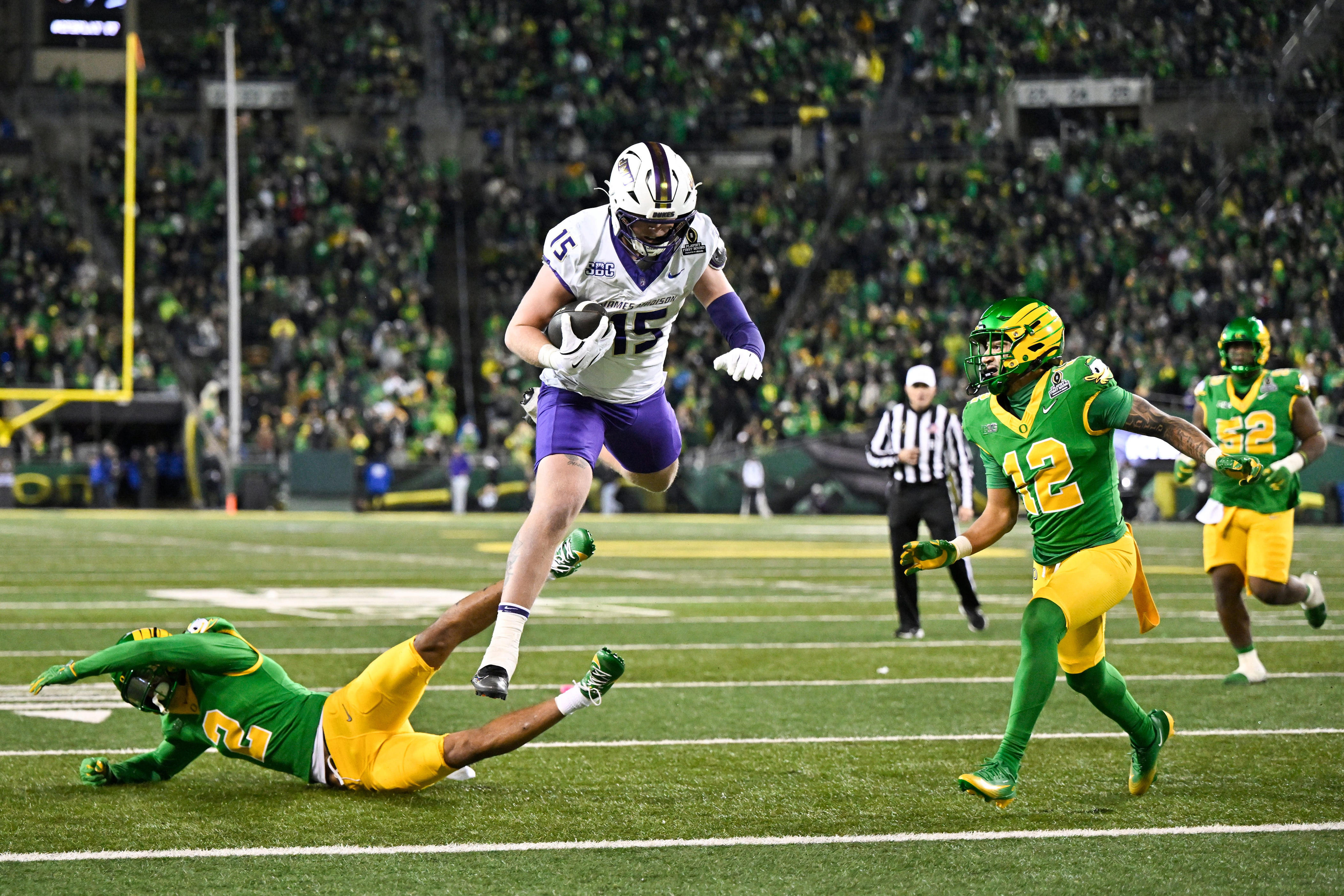 James Madison's offensive success came largely against Oregon backups