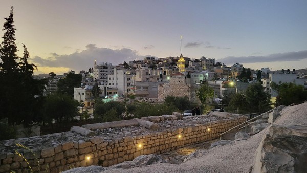 Weihnachten in Angst: Zu Besuch im letzten christlichen Dorf im ...