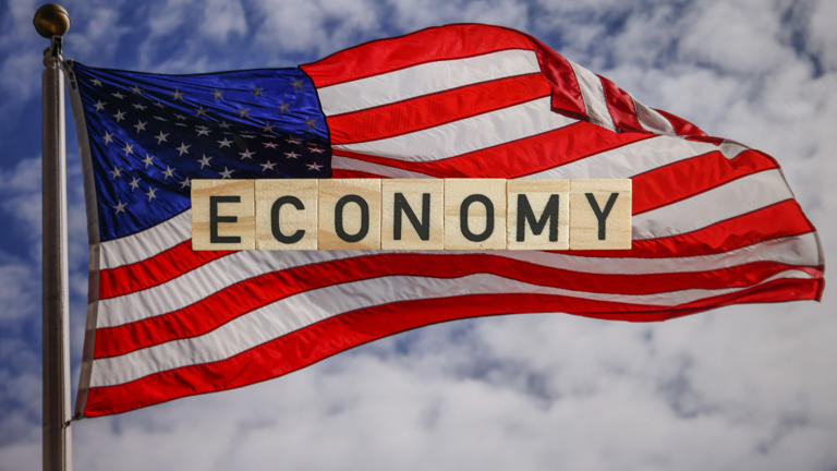 Americans feel down on the economy despite strong late-year numbers
