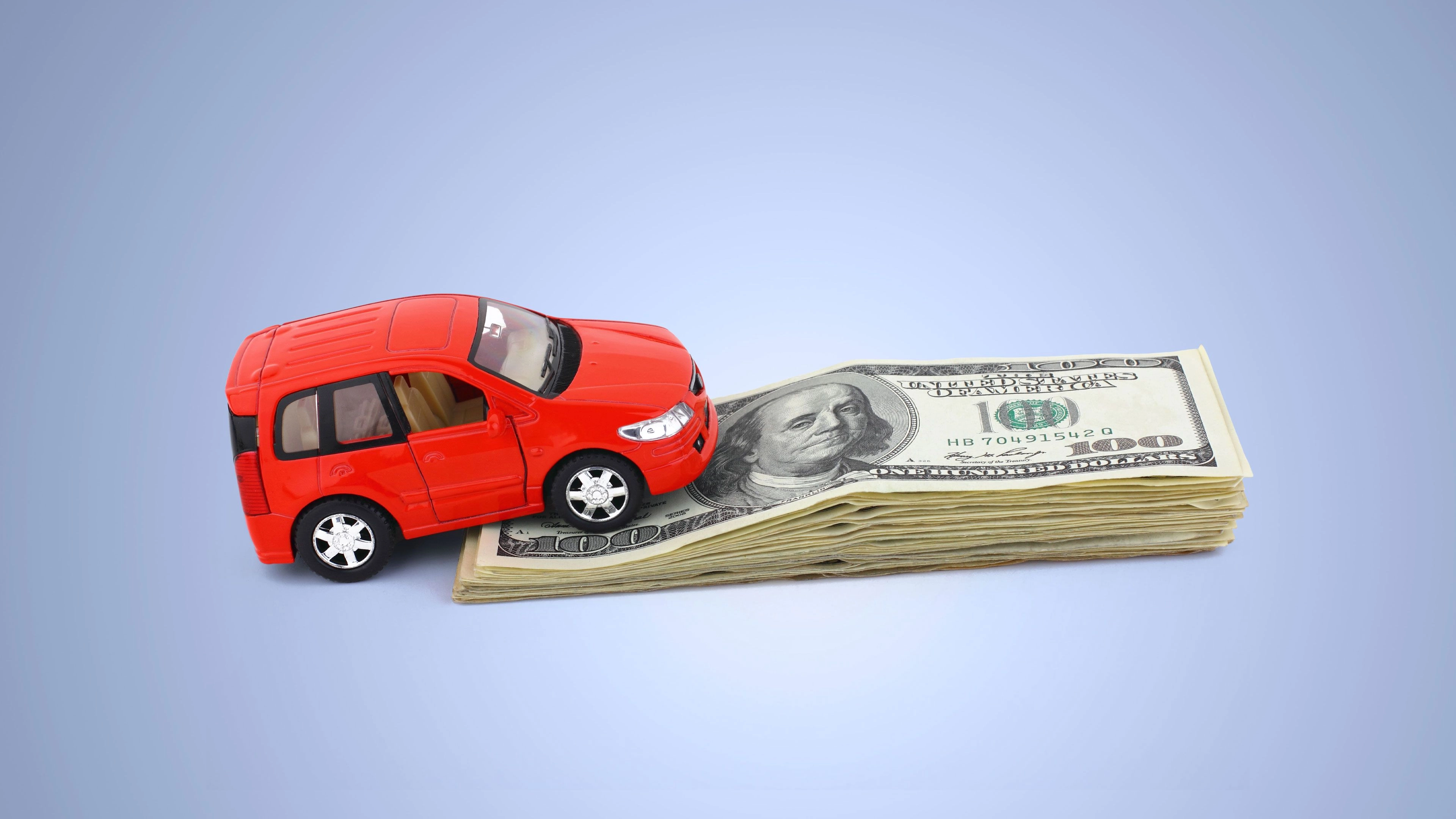 What credit score do you need to refinance a car?