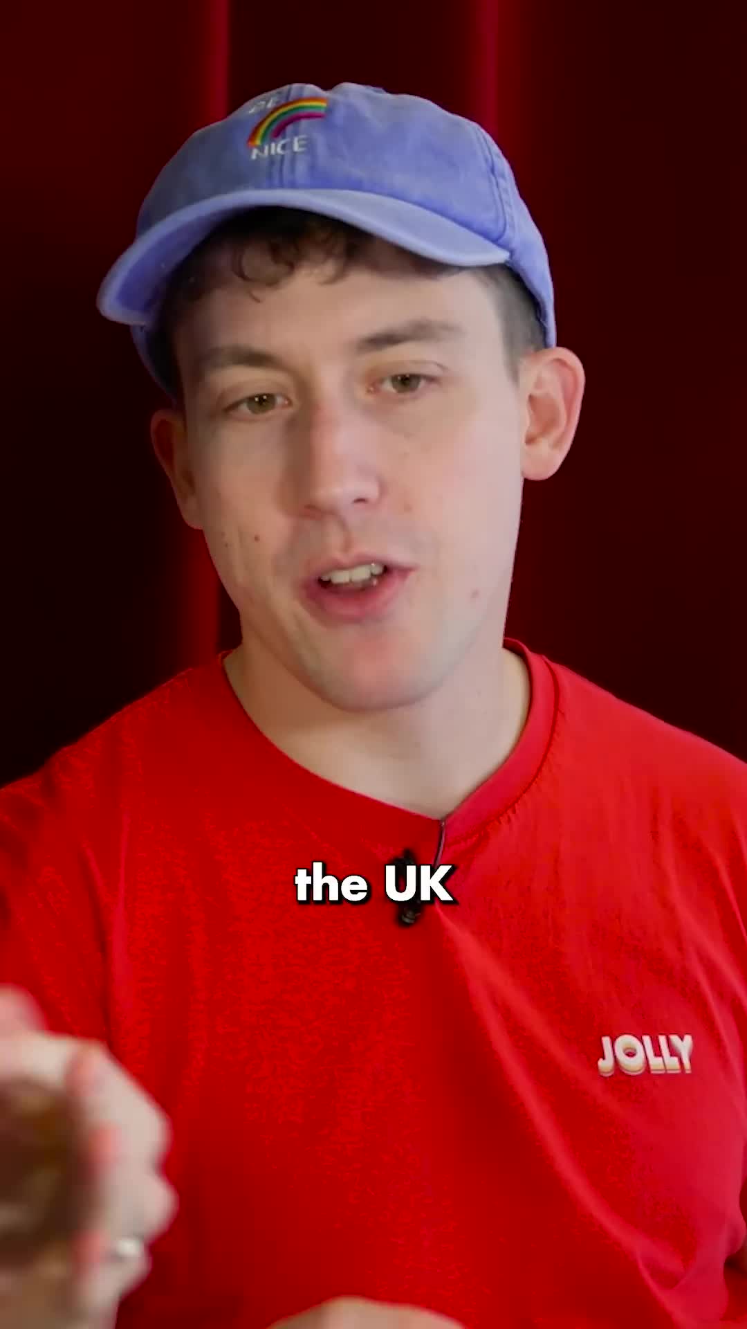 Two Brits try American pie!