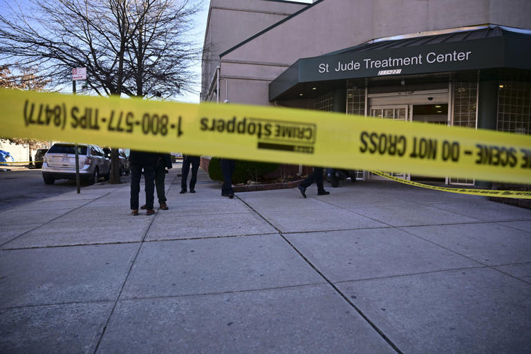 Cops seek gunman who killed man in Brooklyn in Christmas Eve shooting