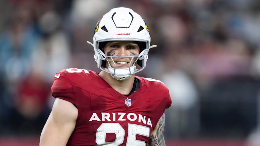 Week 17 tight end projections, updated rankings: Trey McBride poised ...