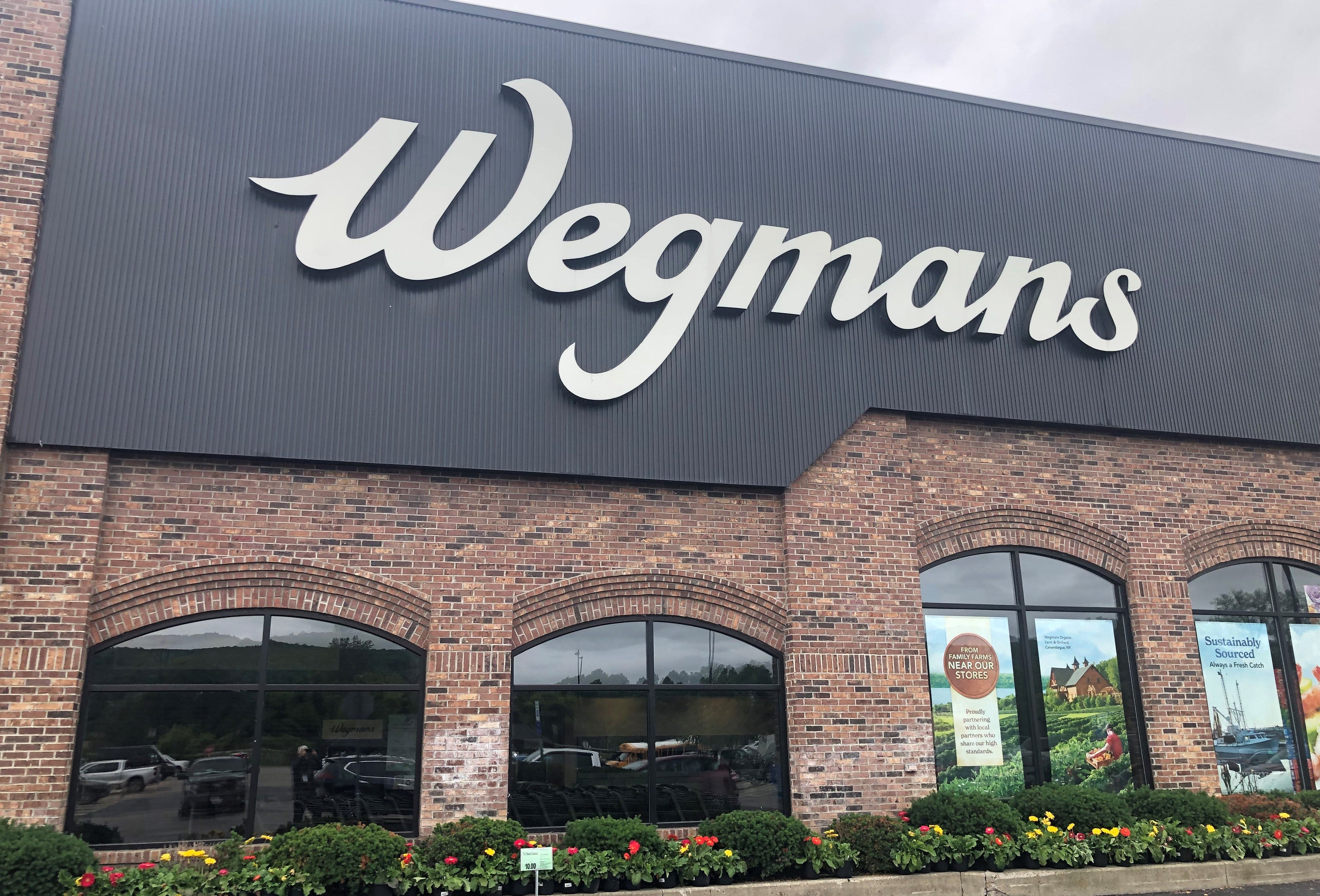 New Year's holiday hours for stores in Elmira, Corning, Hornell areas