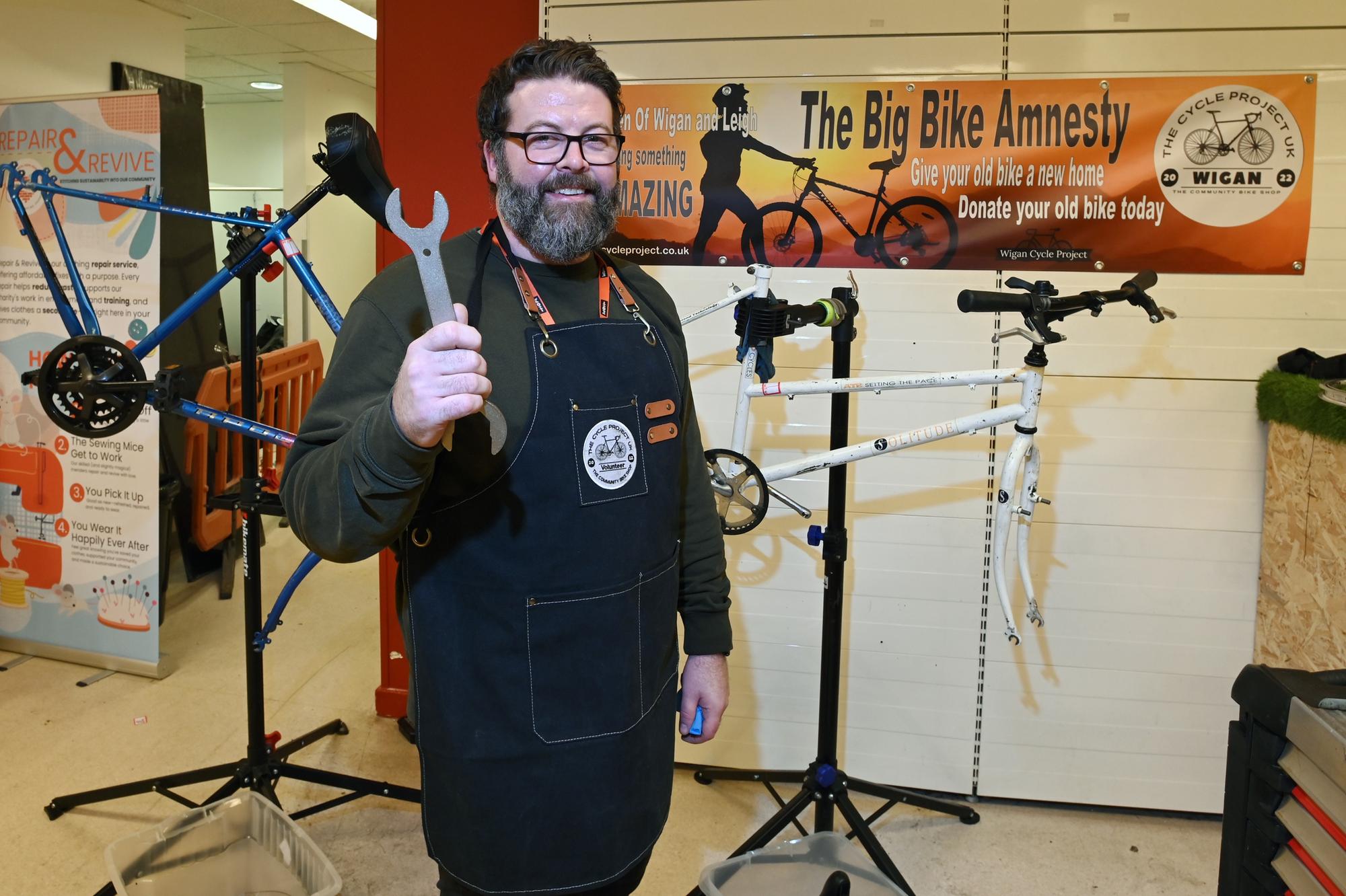 Wigan Cycle Project gives bikes - and people - a second chance