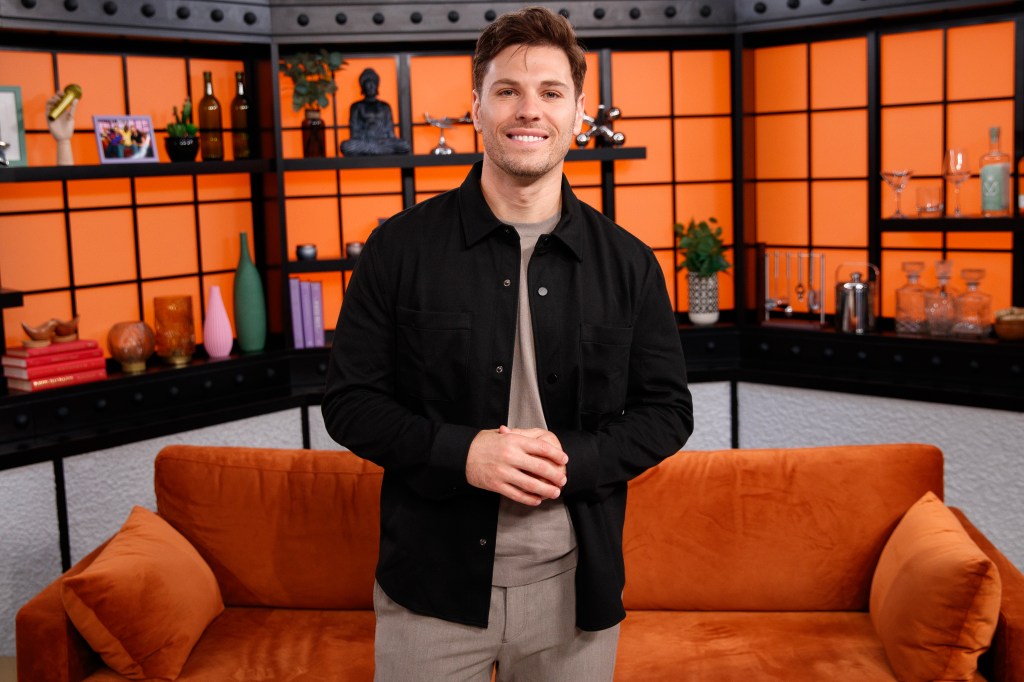 Hunky ex-Long Island star QB scores as Hallmark’s new Mr. Christmas