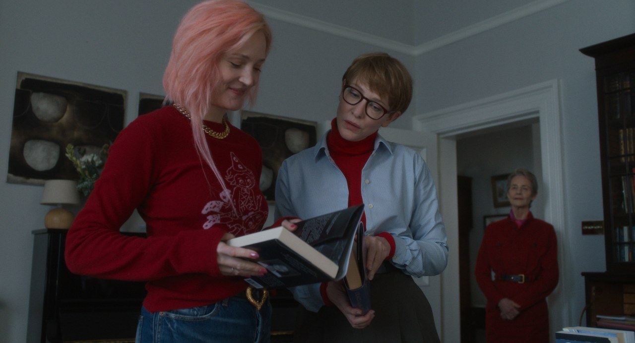 'Father Mother Sister Brother' review: Jim Jarmusch’s reticent family ...