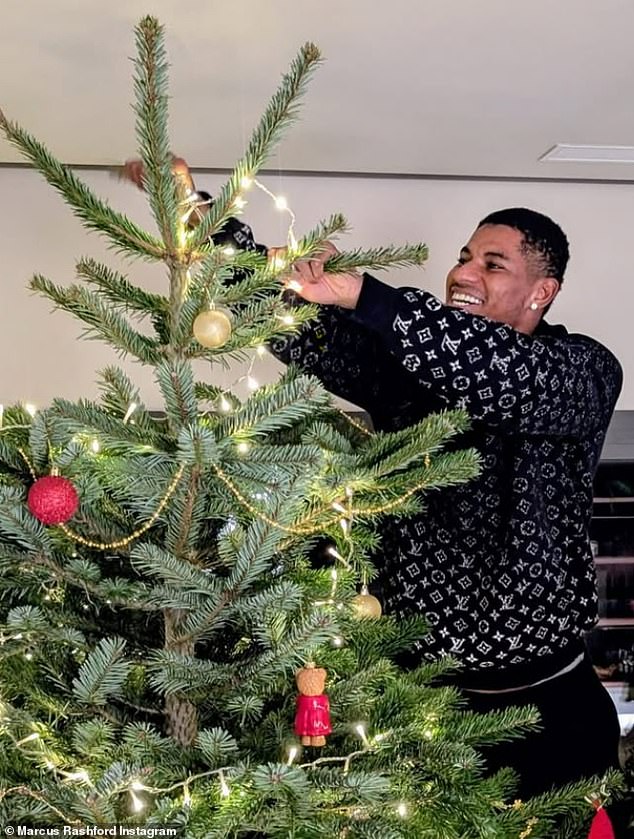 Erling Haaland among stars to jet off for short festive break, but who ...