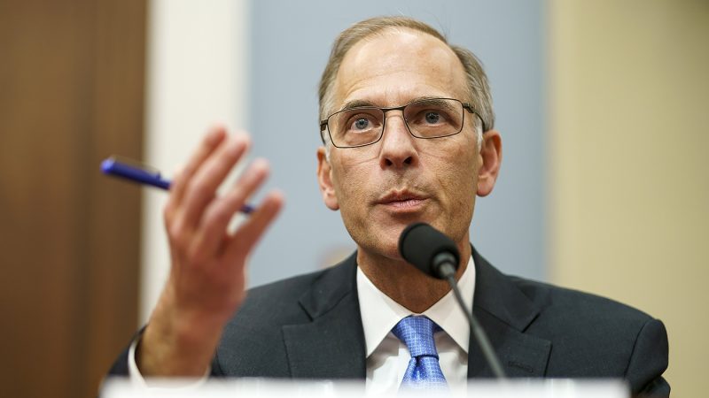 Moody’s economist: GDP growth 'fragile because we’re not creating jobs'