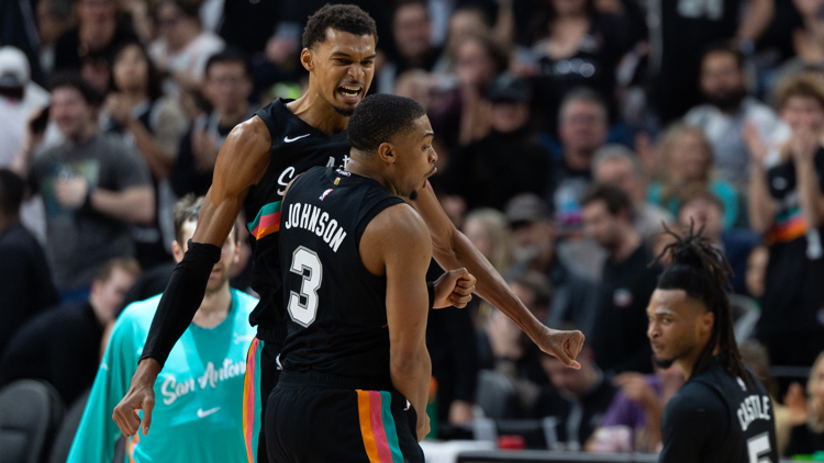 Defense, connectivity key to Spurs' fourth-period dominance over the ...