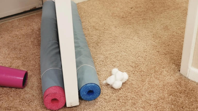 19 genius winter pool noodle hacks you should be using for yourself