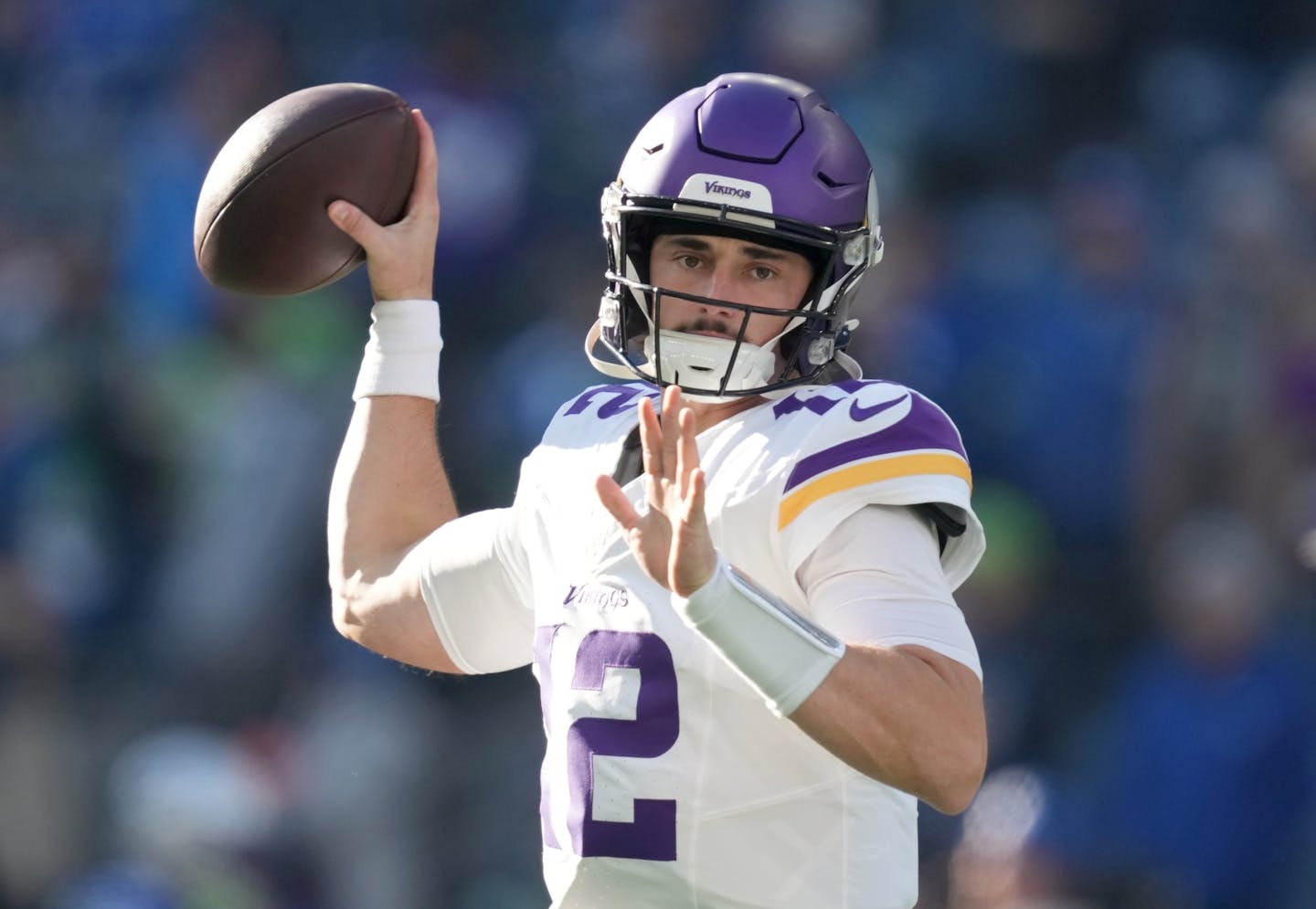 Vikings-Lions preview: Can Max Brosmer lead a Christmas upset?