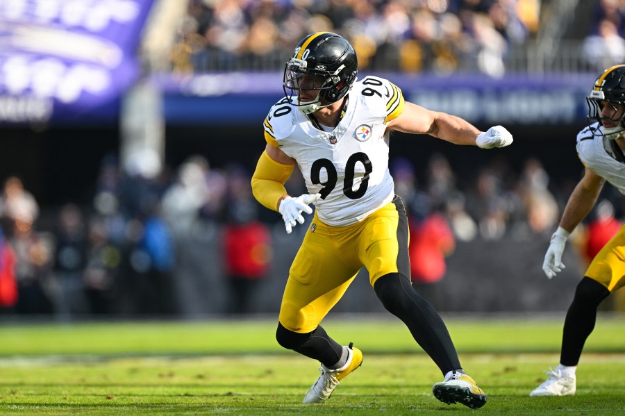 TJ Watt returns to practice on Christmas Eve