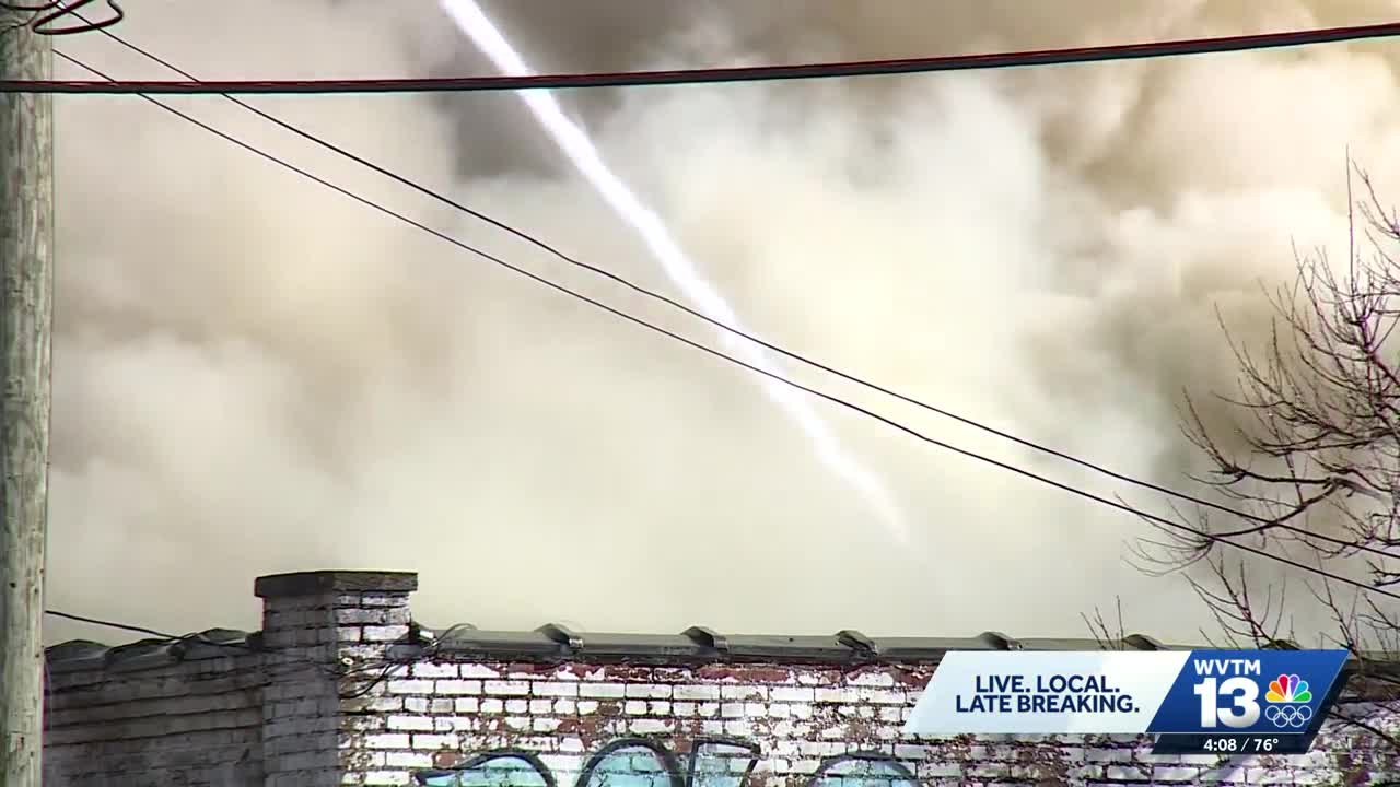 Part of roof collapses during large Birmingham building fire
