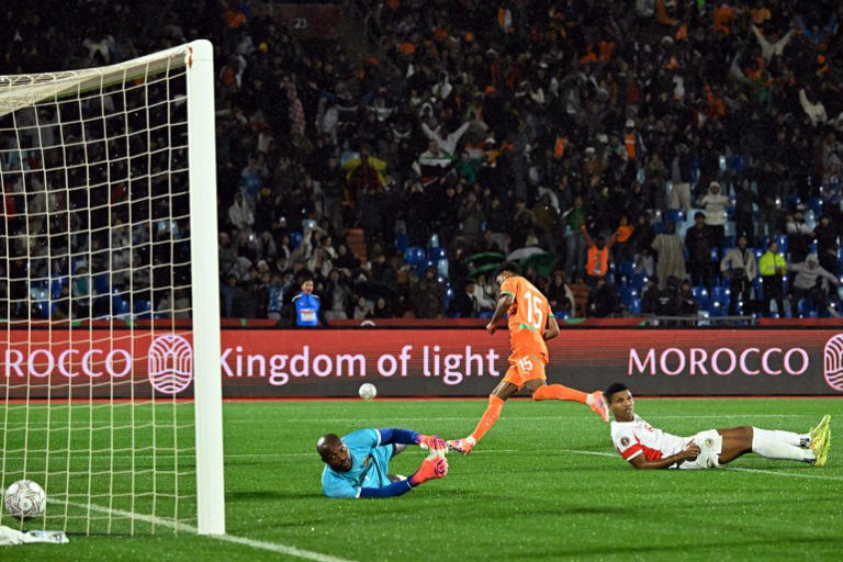 Amad Diallo scores goal as Ivory Coast win against Mozambique at AFCON