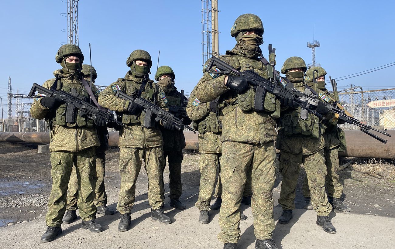 Russian troops cross border on foot: Ukraine's forces report breach in ...
