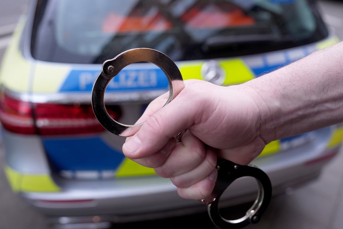 Männer mit Messer attackiert: 18-Jähriger in U-Haft