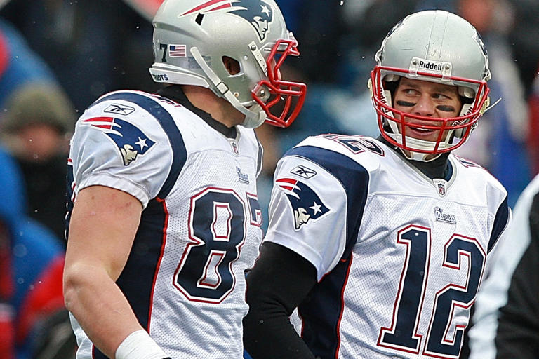 'Pitchers of beer and chicken wings': Tom Brady recalls a memorable ...