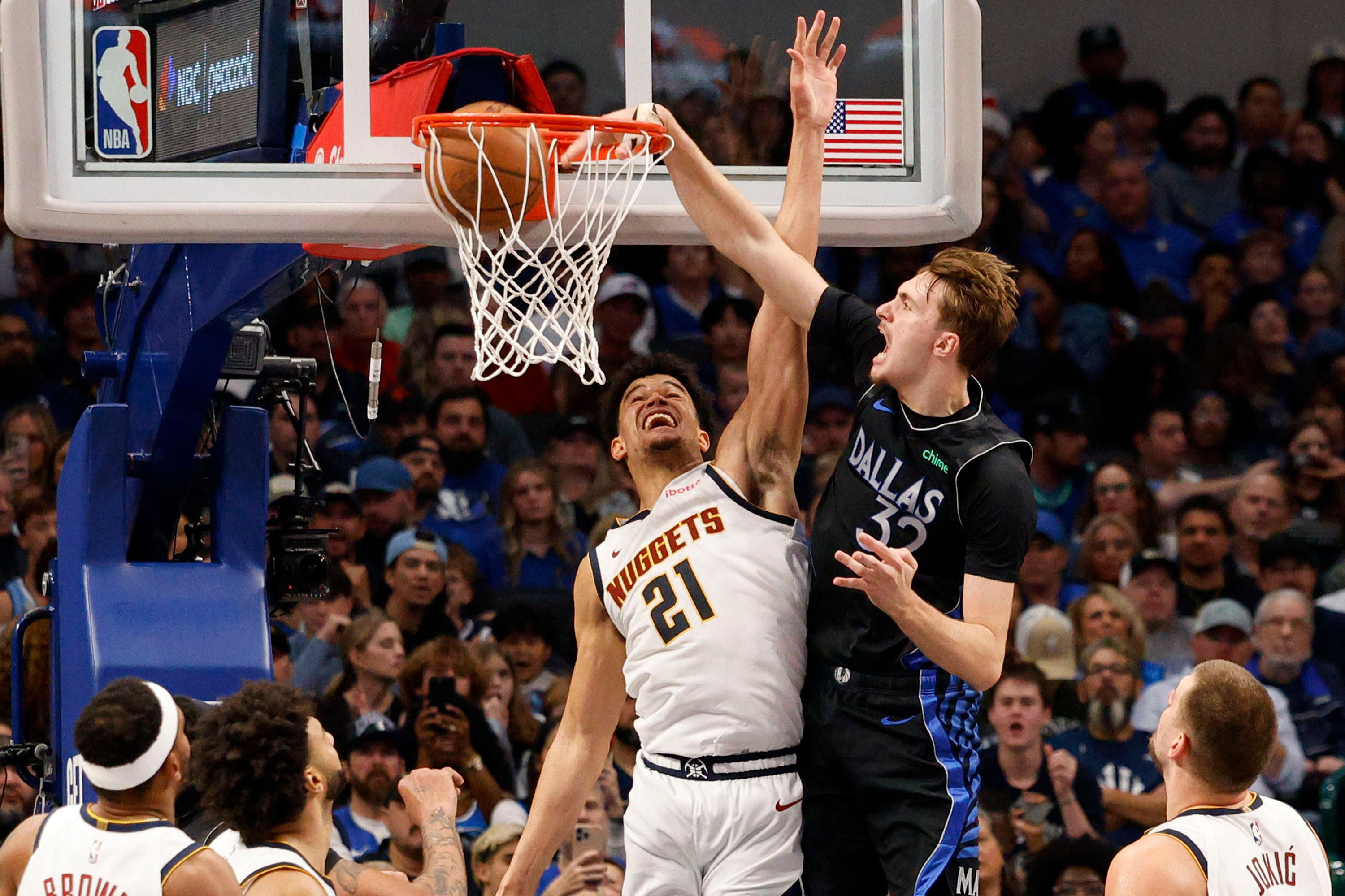 Cooper Flagg’s brothers react to impressive performance by Mavericks ...