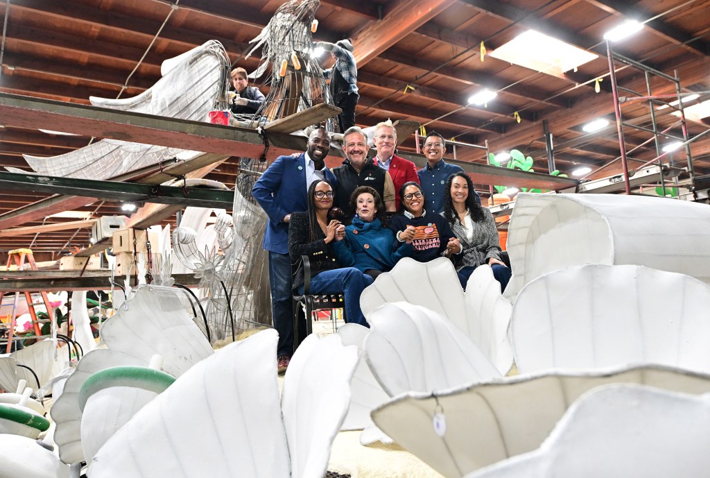 Float dedicated to January wildfire victims to be featured in the 137th ...
