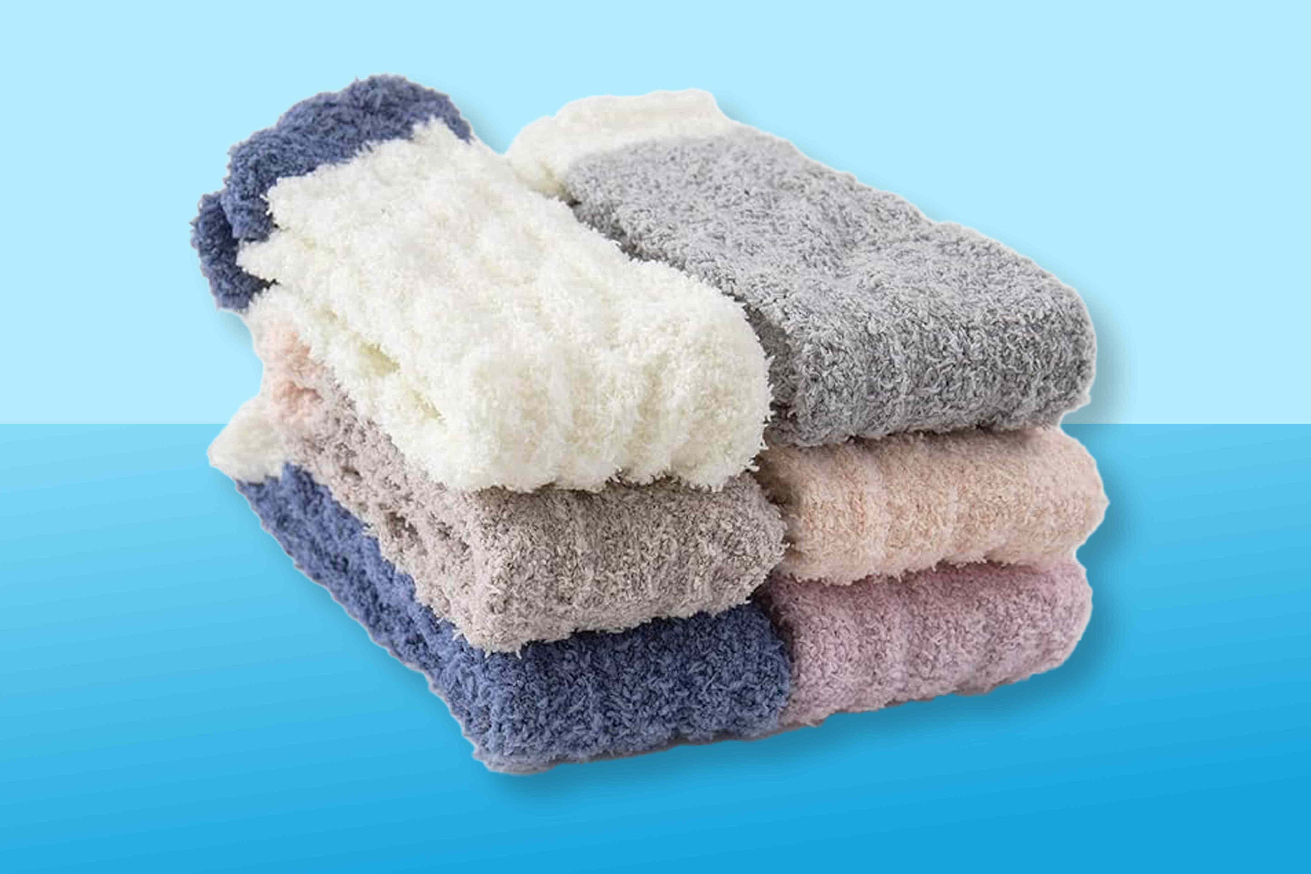 Treat your feet to these plush fuzzy socks that 100,000 shoppers bought ...