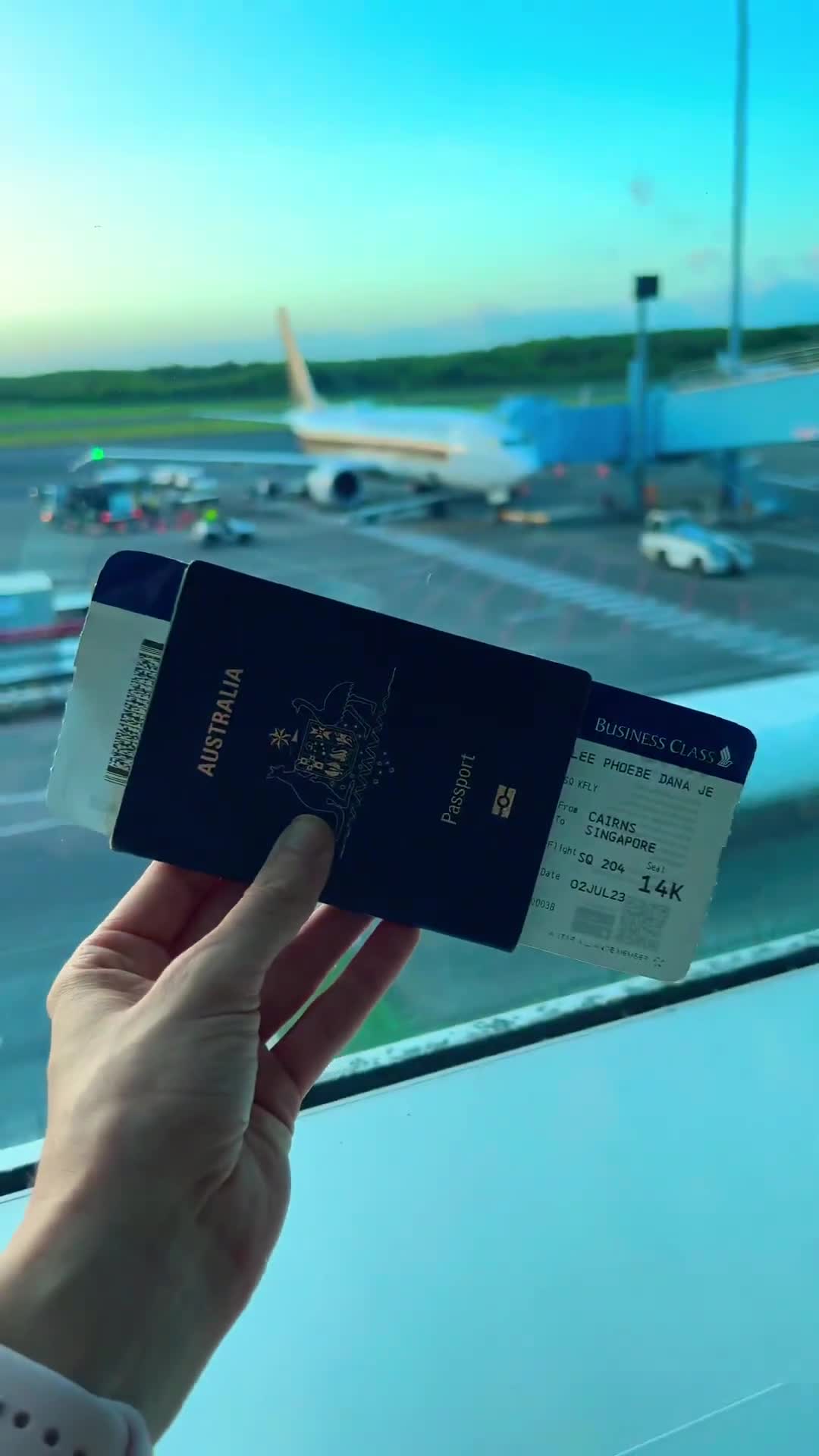 The start of a big adventure 🥰 flying with Singapore Airlines