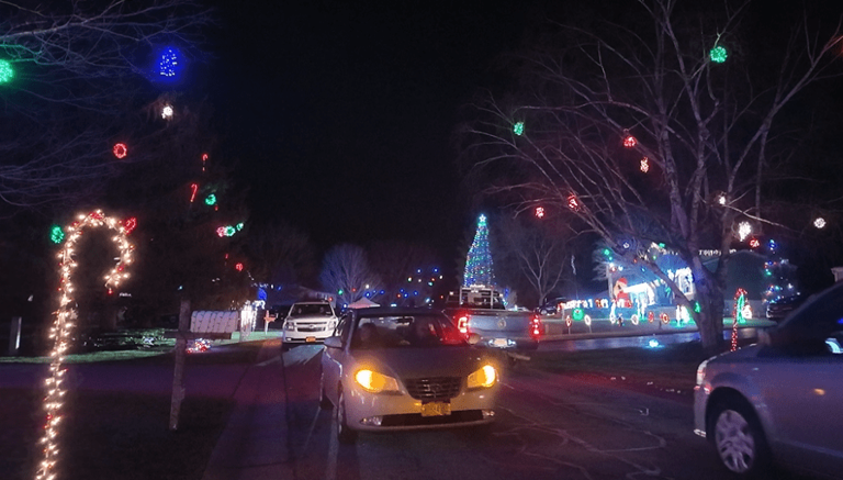 There's nothing better: Holiday light show in Ontario County draws ...