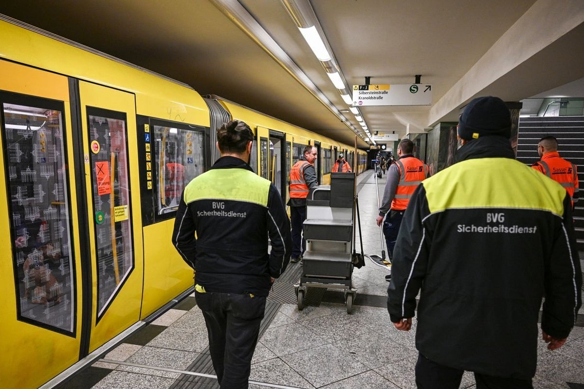 BVG greifen durch: Wer die Tür aufhält, muss blechen