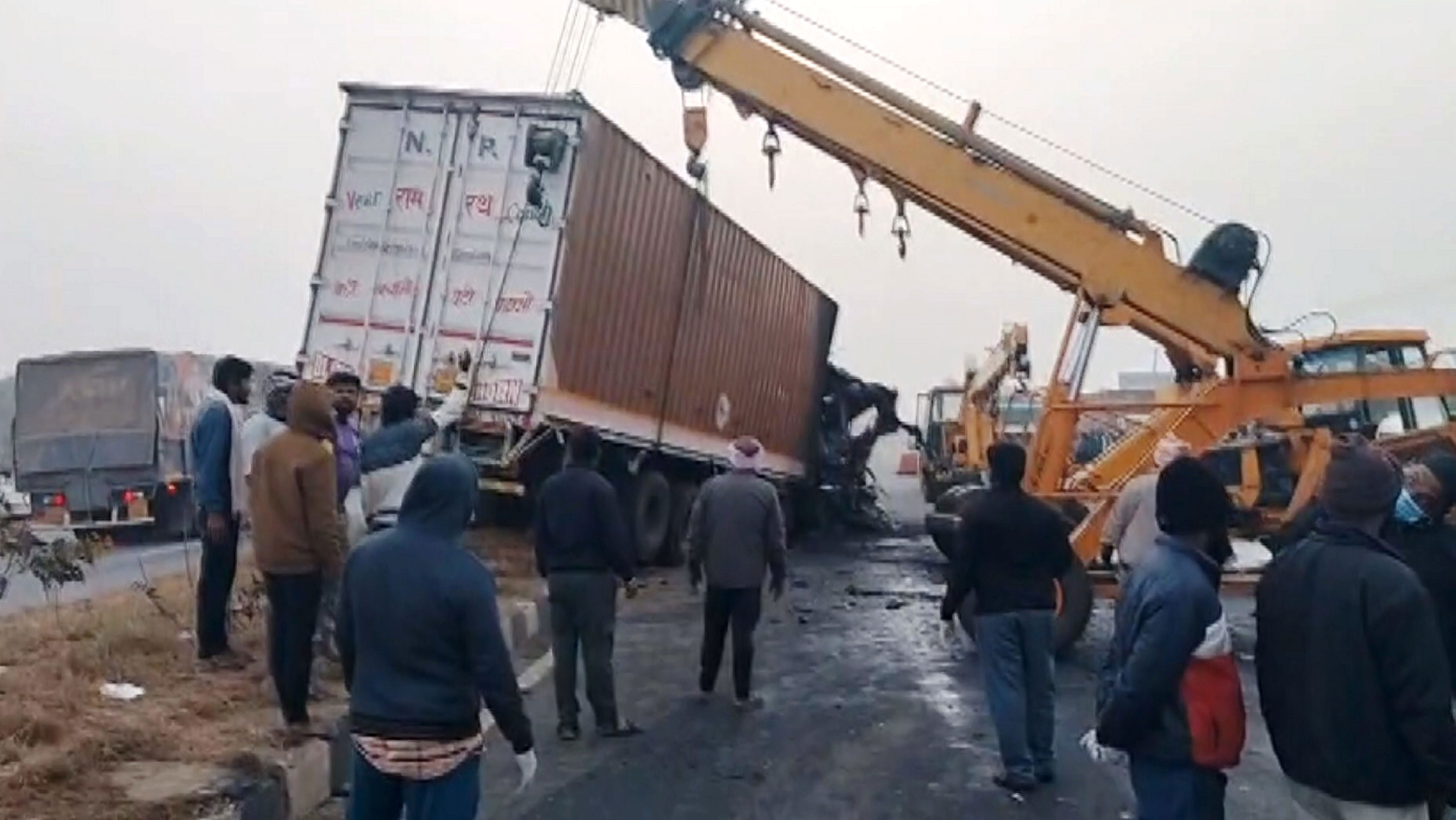 Deeply pained by loss of lives in Karnataka bus accident: Murmu