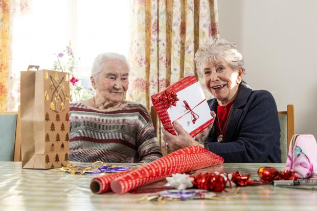 Blue Peter legend spreads festive cheer at care home