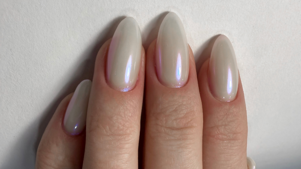 ¿Qué significa llevar las uñas almendras según la psicología? 5 diseños ...