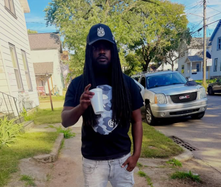 Who is Dimitri DeVaughn? A 32-second Facebook Live spat with baby mama ...