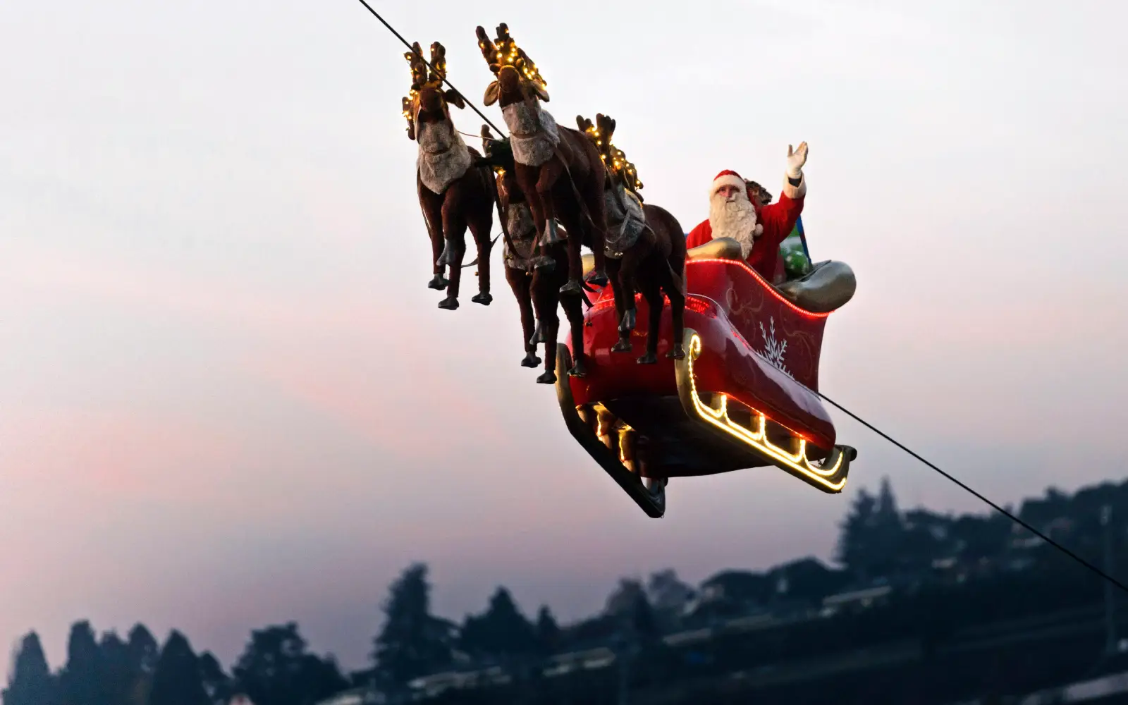 NORAD tracks Santa’s Yuletide sleigh ride for 70th year