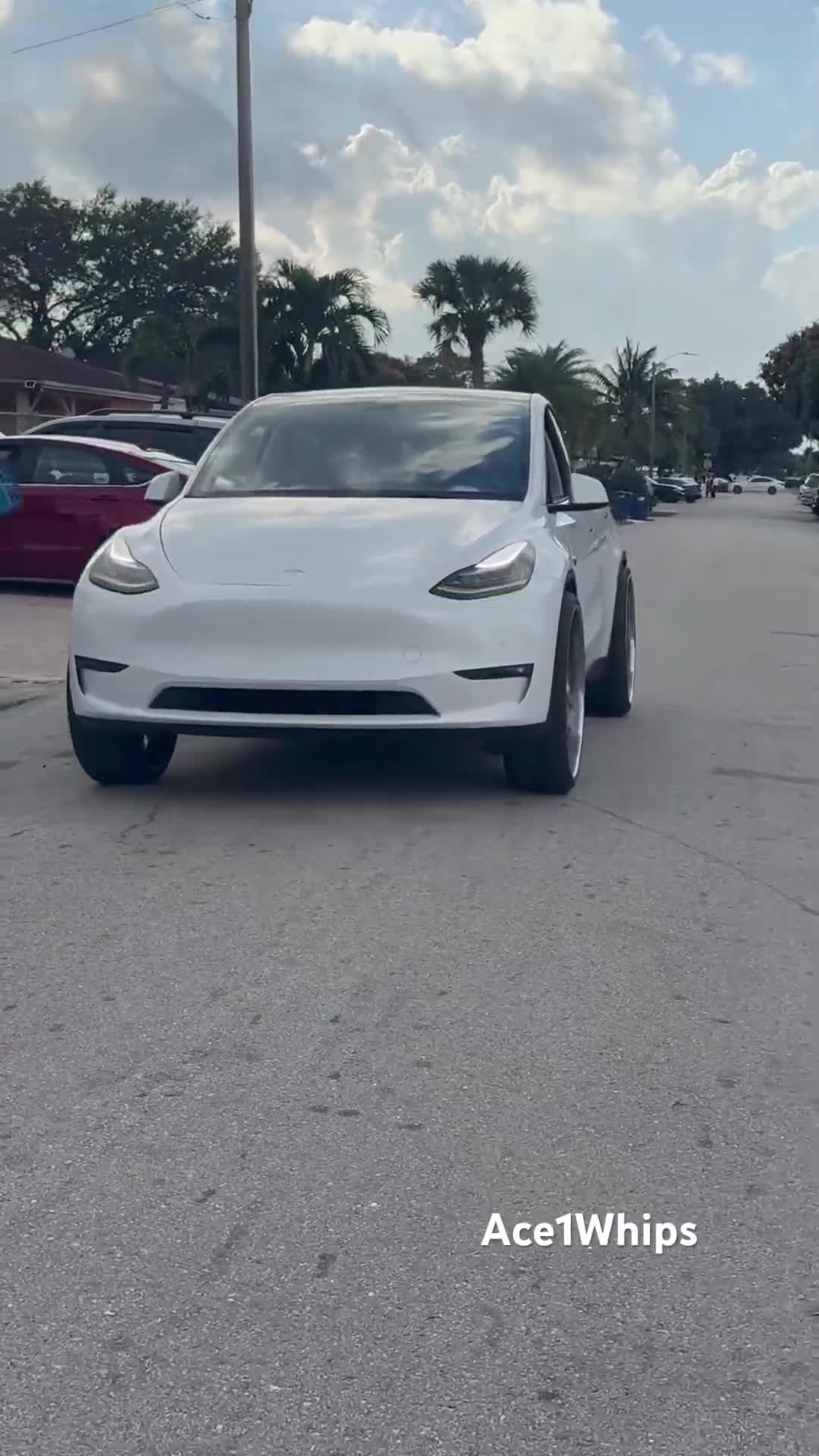 Tesla Model Y on 26’s