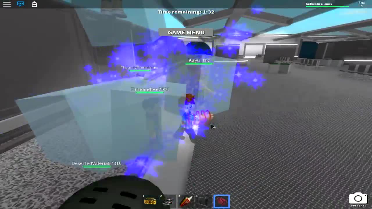 Roblox - Fui congelado! (Roblox Freeze Tag)