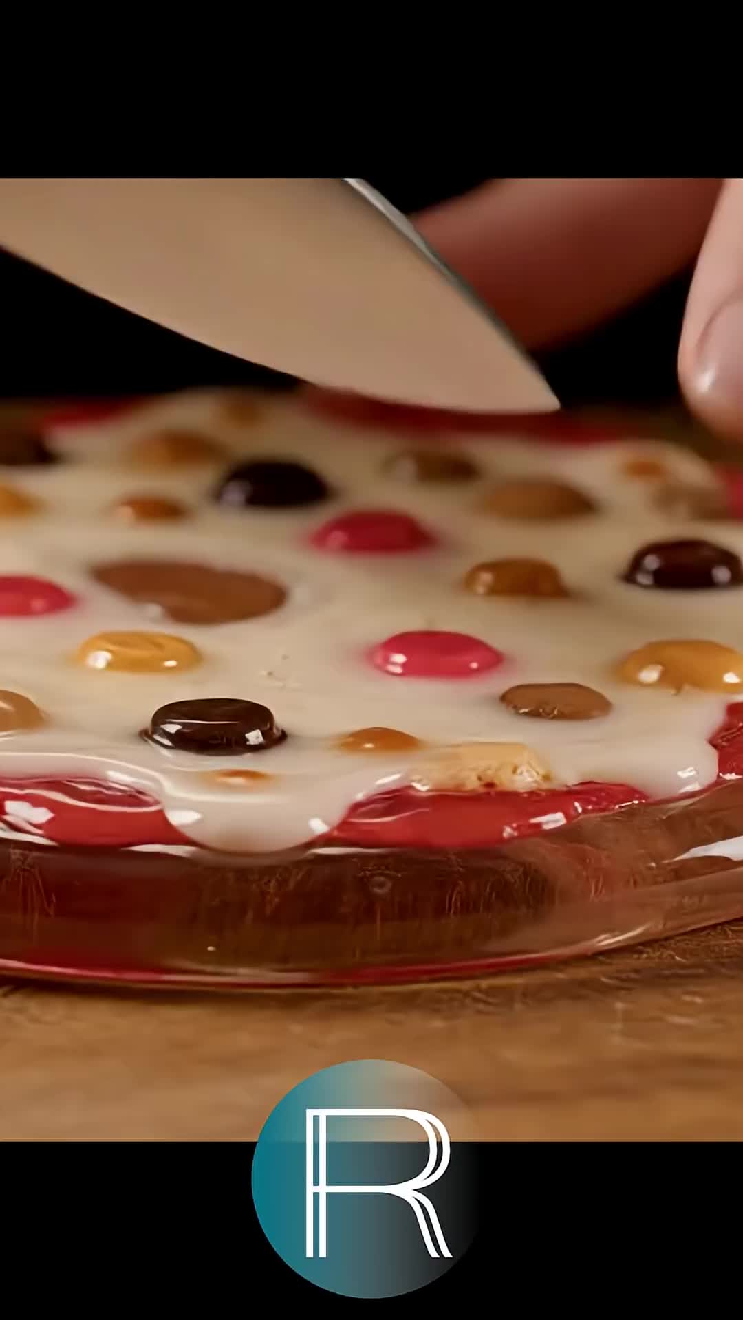 AI slicing glass food!🍕🍔 ASMR no talking #pizza #burger #shorts