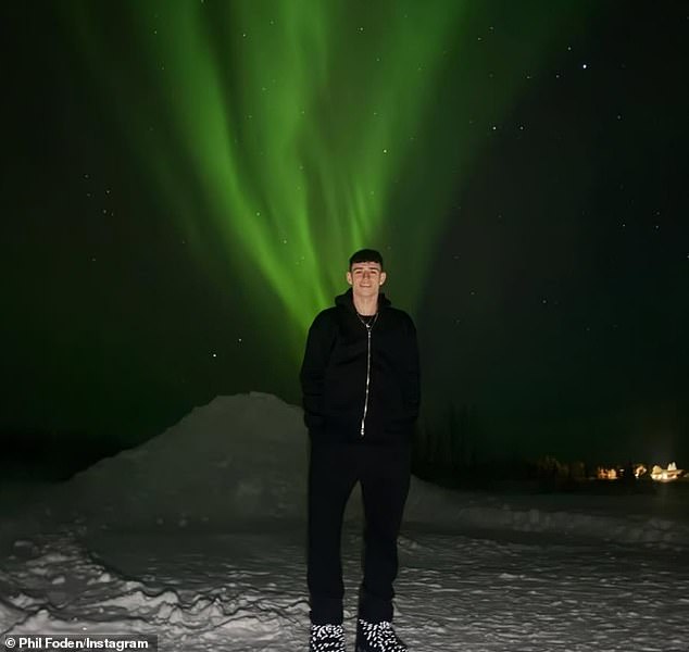 Erling Haaland among stars to jet off for short festive break, but who ...