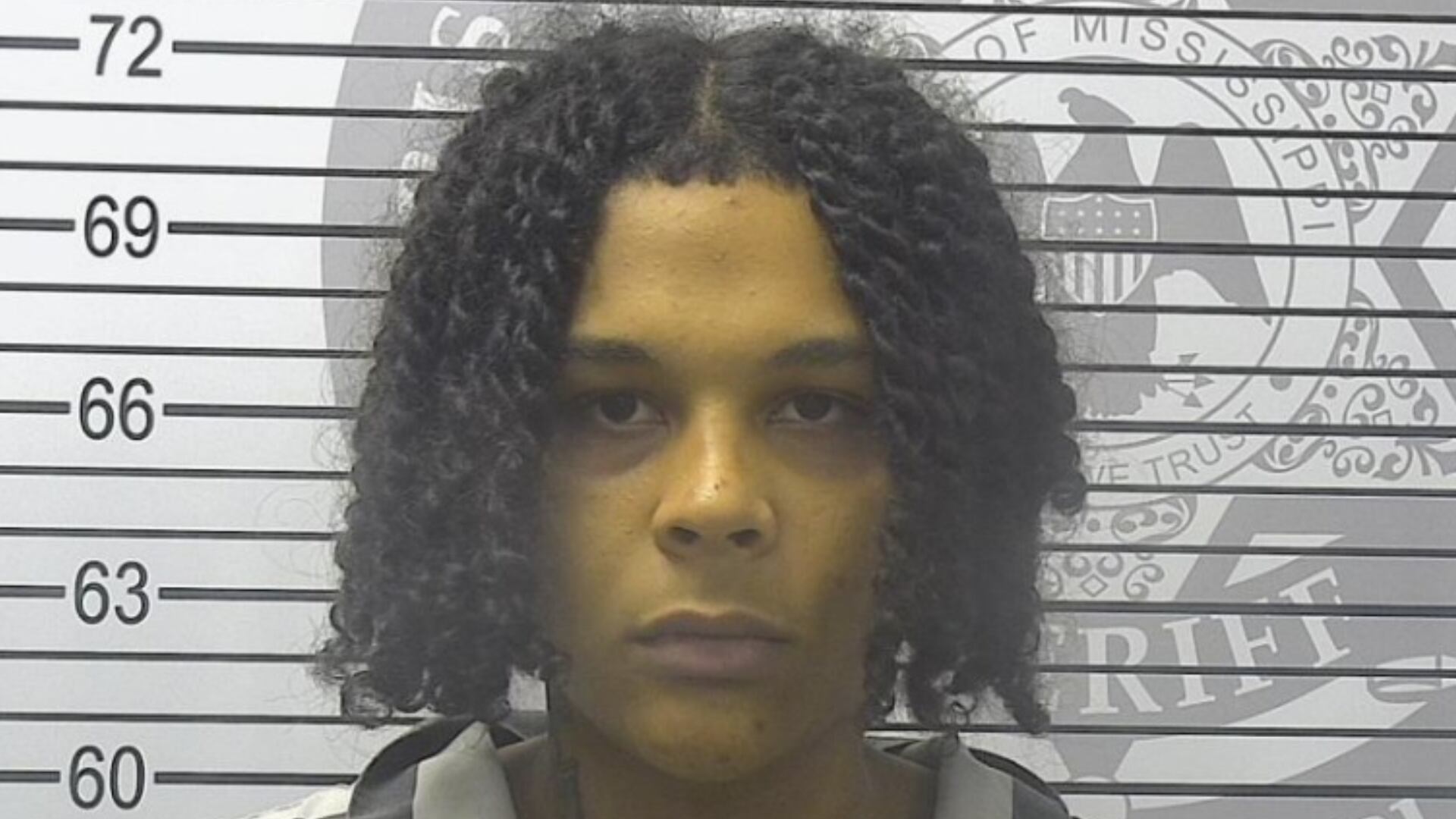 Bay St. Louis police arrest 18-year-old in shooting that injured two