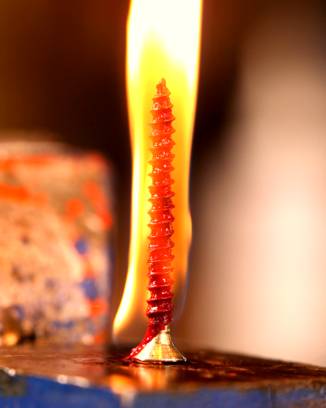 DIY rust removal hack for screws🔩