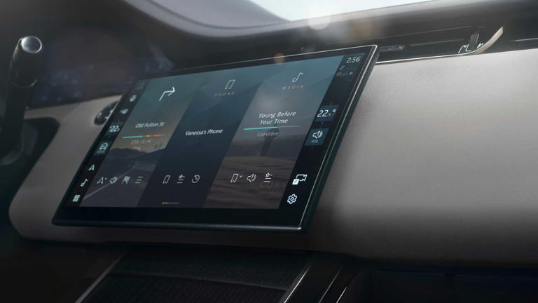 All 2025 Land Rover recalls by model in one place