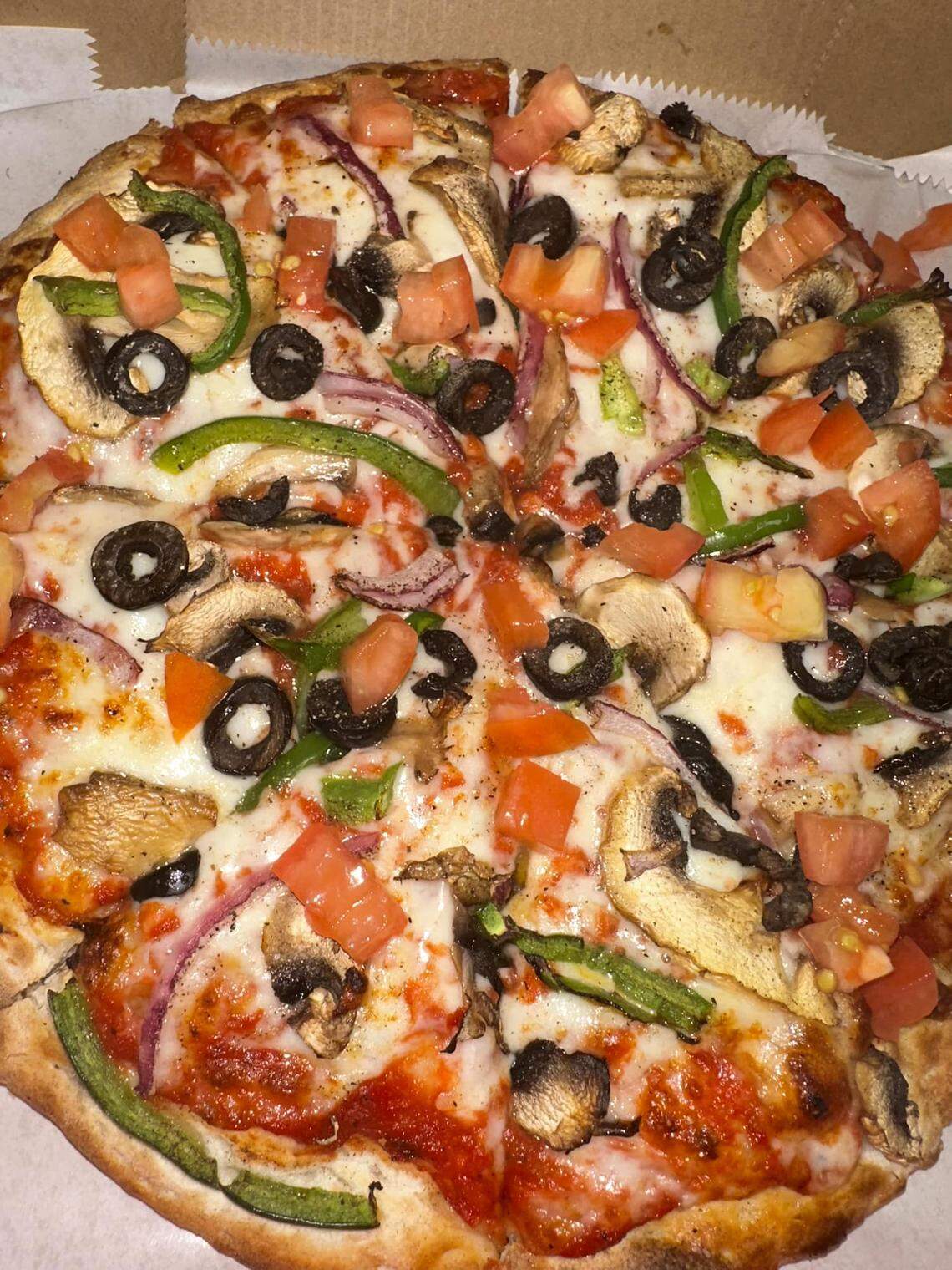 New Lexington pizza chain has made-from-scratch dough, sauces ...