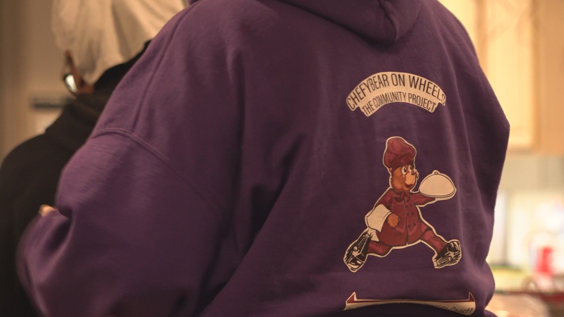Local chef feeds community on Christmas Eve